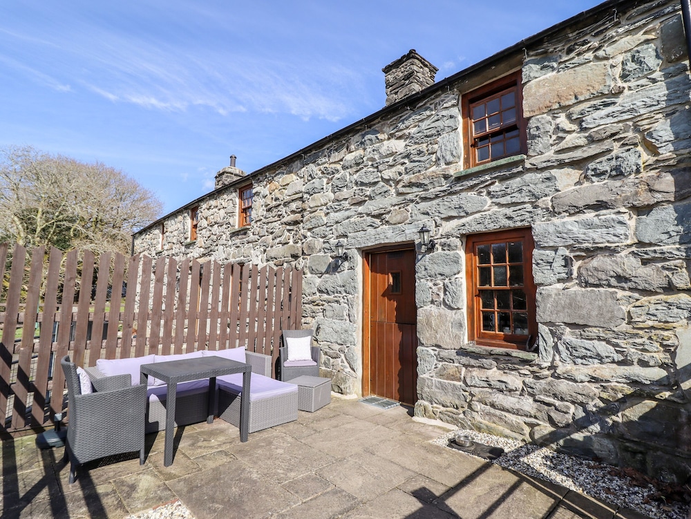Cwm Yr Afon Cottage - Penrhyndeudraeth