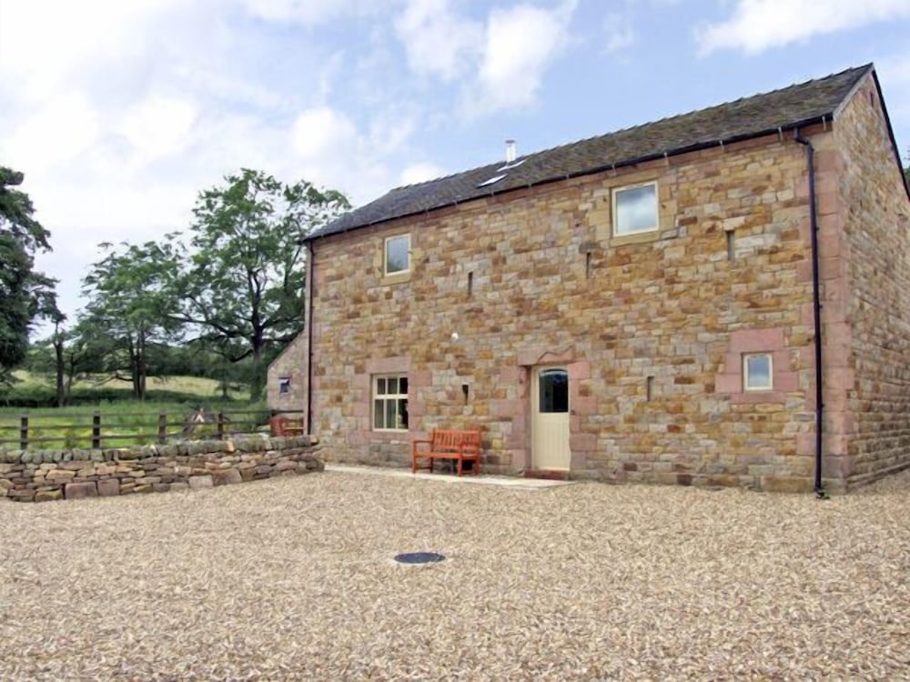 Honeystone - Cheshire