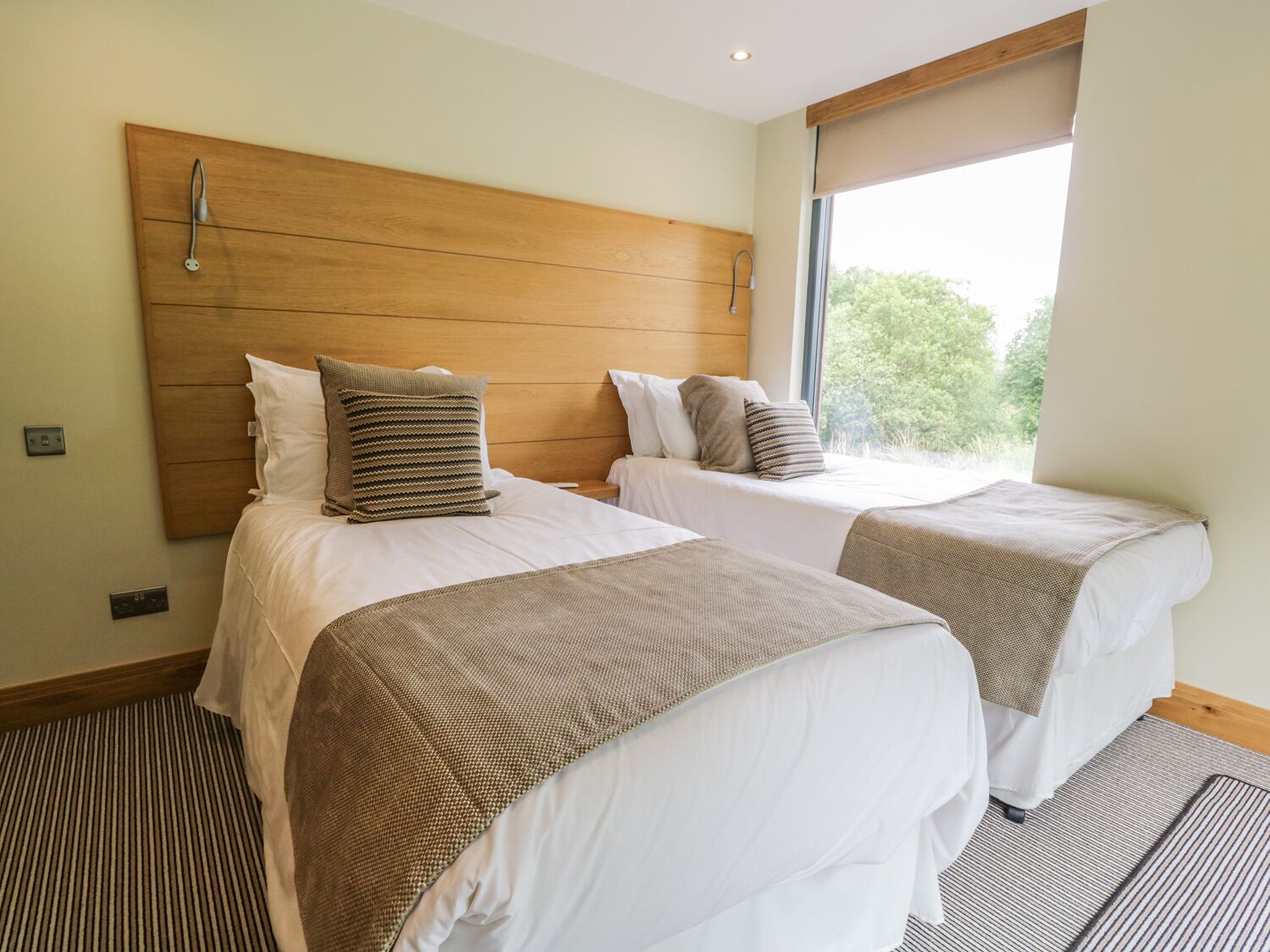 Casa de Campo | 3 quartos, com decoração personalizada, com mobília individualizada 