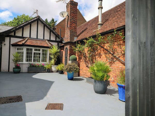 Woodend Annexe - South Downs