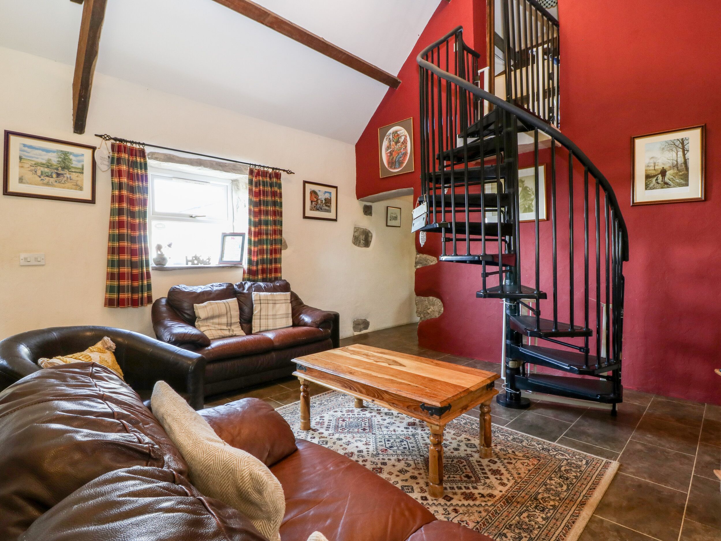 Casa de campo | Sala de estar | TV, DVD player