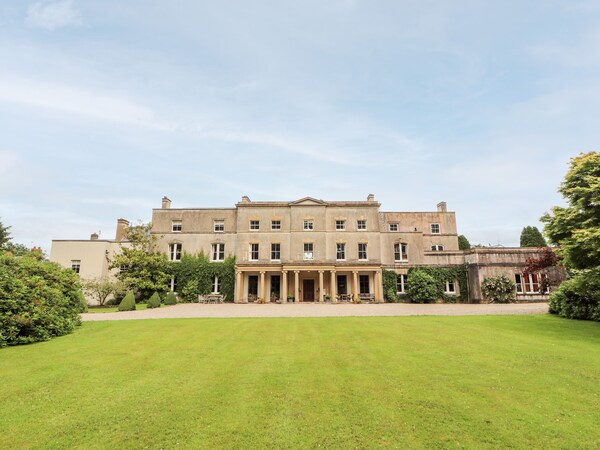 Butler's Flat - Wrexham