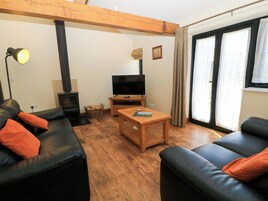 Casa de campo | Área de estar | TV, DVD player, pebolim