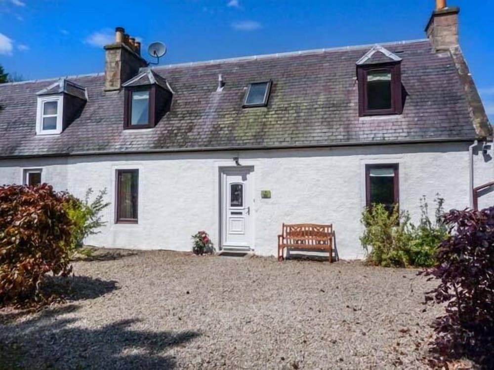 Deskford Cottage - Nairn