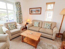 Casa de Campo | Sala de estar | Televisor, leitor de DVD 