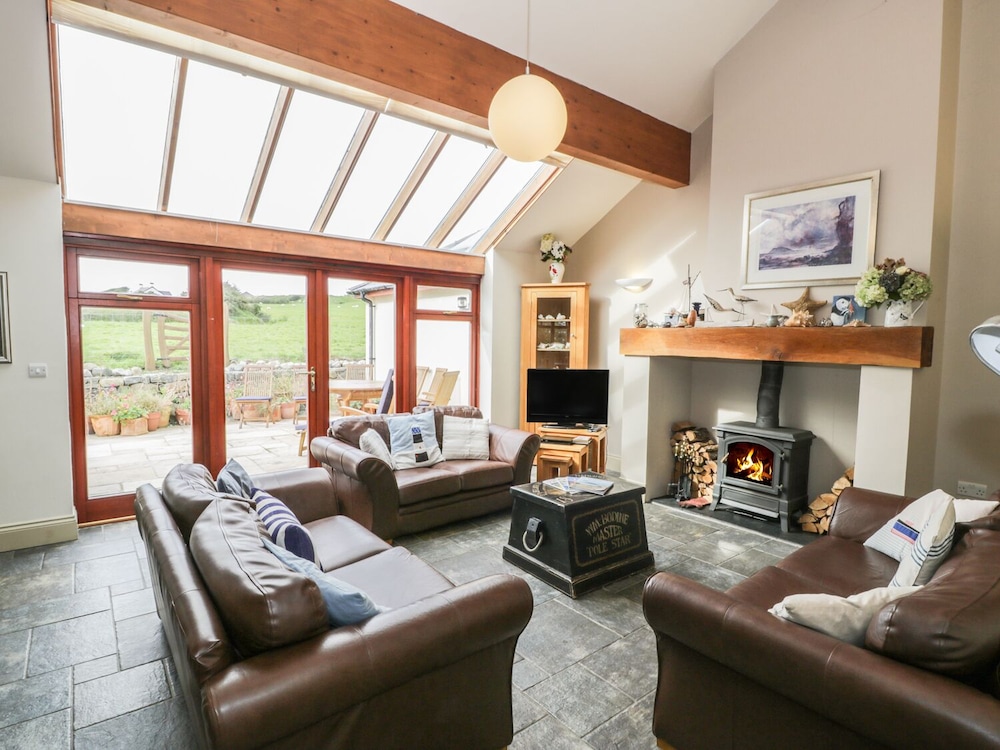 Manaros Cottage, Pet Friendly, Country Holiday Cottage In Aberdaron - Aberdaron