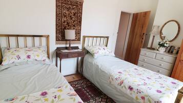 Casa de Campo | 4 quartos, com decoração personalizada, com mobília individualizada