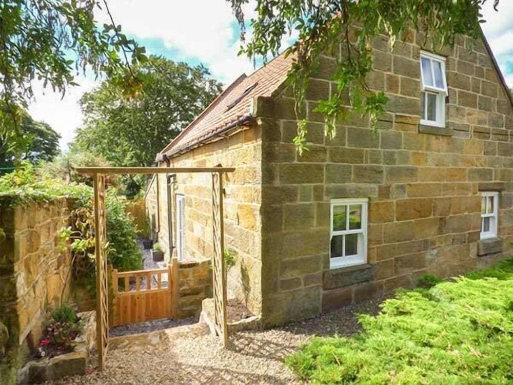 Quakers Cottage - Staithes