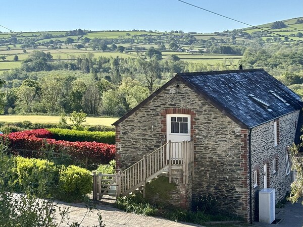 Lloft Gwair - Hayloft - Carmarthenshire