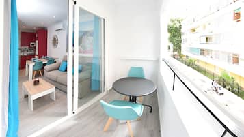 Apartamento Deluxe, 2 quartos | Alpendre
