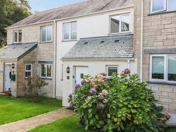 Oyster Cottage - Falmouth