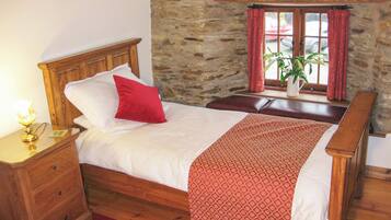 Casa de campo | 4 quartos, individualmente decorados, individualmente mobiliados