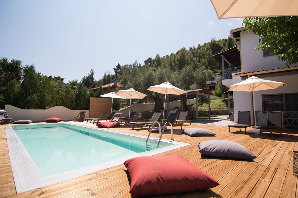 Casa Luxury Suites - Halkidiki