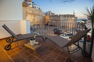 Quarto casal luxo, terraço, vista para o mar | Vista do quarto