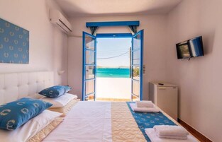 1 quarto, frigobar, berços grátis, Wi-Fi de cortesia