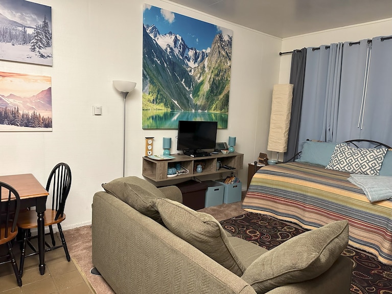 'Wonderful' Condo-close To Lake Alpine, Hiking, Fishing, All High-sierra Fun - Bear Valley, CA