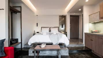 Estúdio Standard, várias camas, não fumadores (Apartment 2) | Lençóis de algodão egípcio, cofre no quarto, secretária