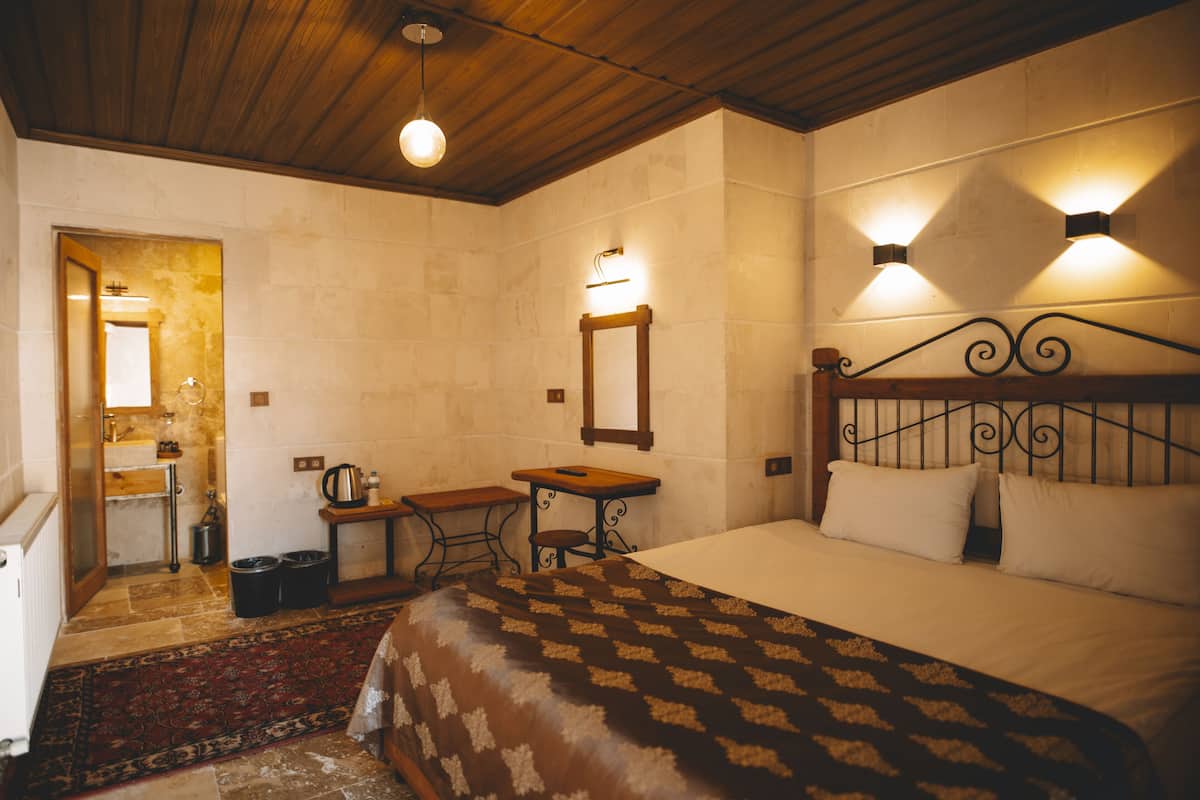 Quarto Económico | Lençóis de algodão egípcio, roupa de alta qualidade, minibar