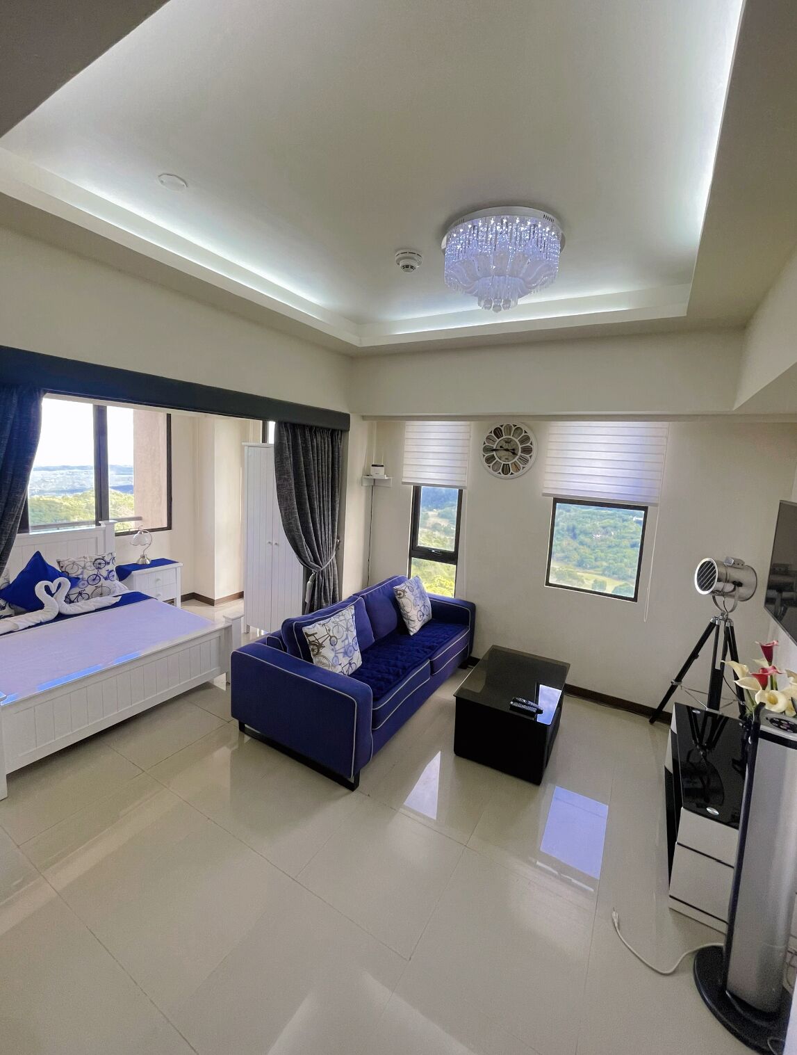 Splendido Tower 2 Ann's Unit in Laurel: Find Hotel Reviews, Rooms, and ...