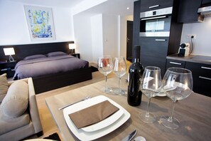 Apartamento, suíte (Flat Moliere) | Individualmente decorados, individualmente mobiliados