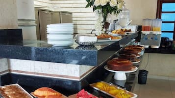 Pequeno-almoço continental diário incluído