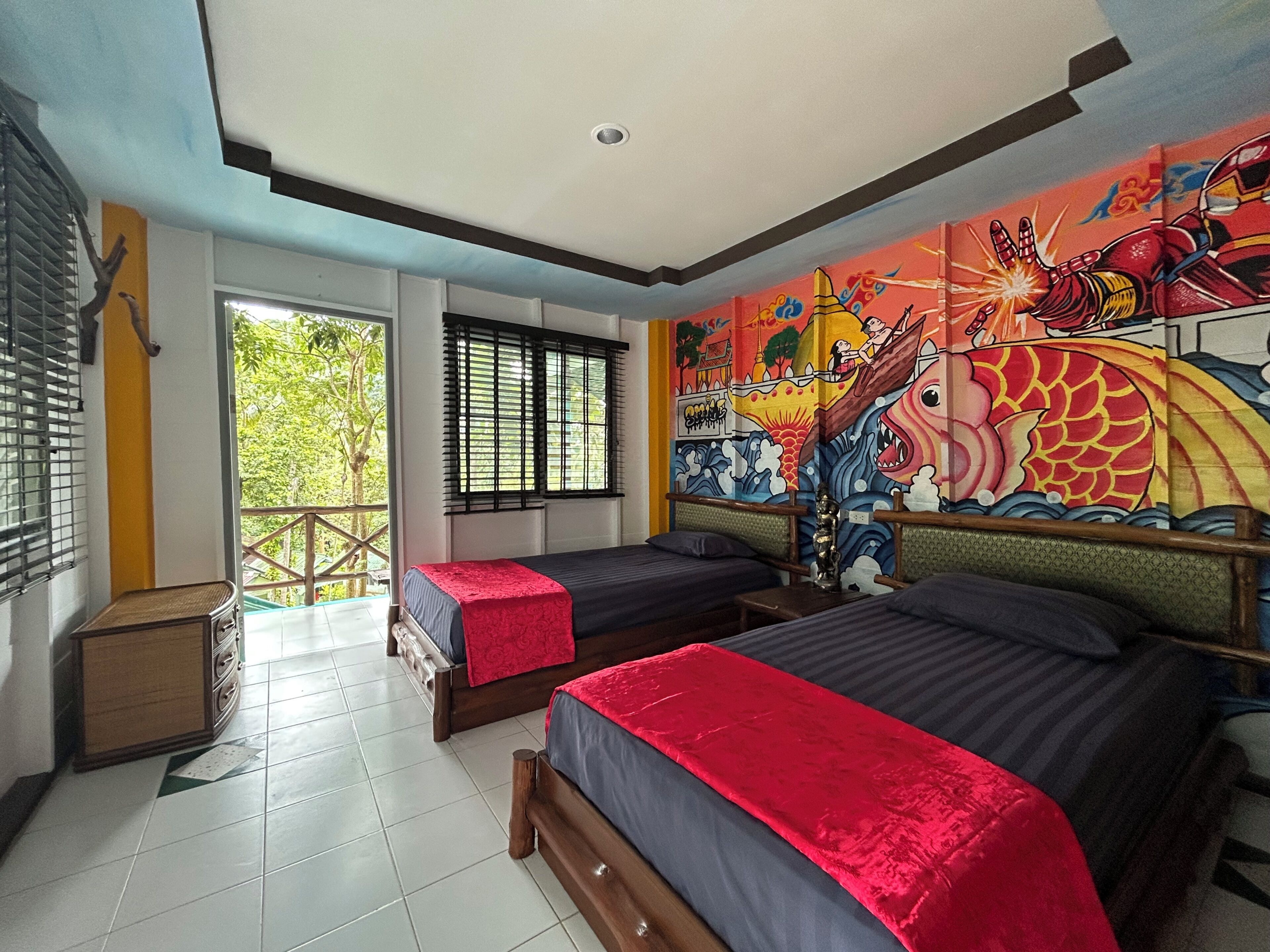 Quarto duplo standard, vista para a montanha | Escrivaninha, individualmente decorados, roupa de cama