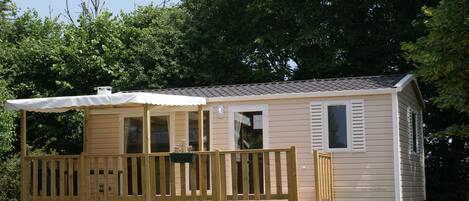 Mobil-home Essentiel | Terraço/pátio interior