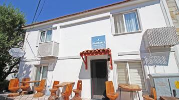 Fachada da propriedade