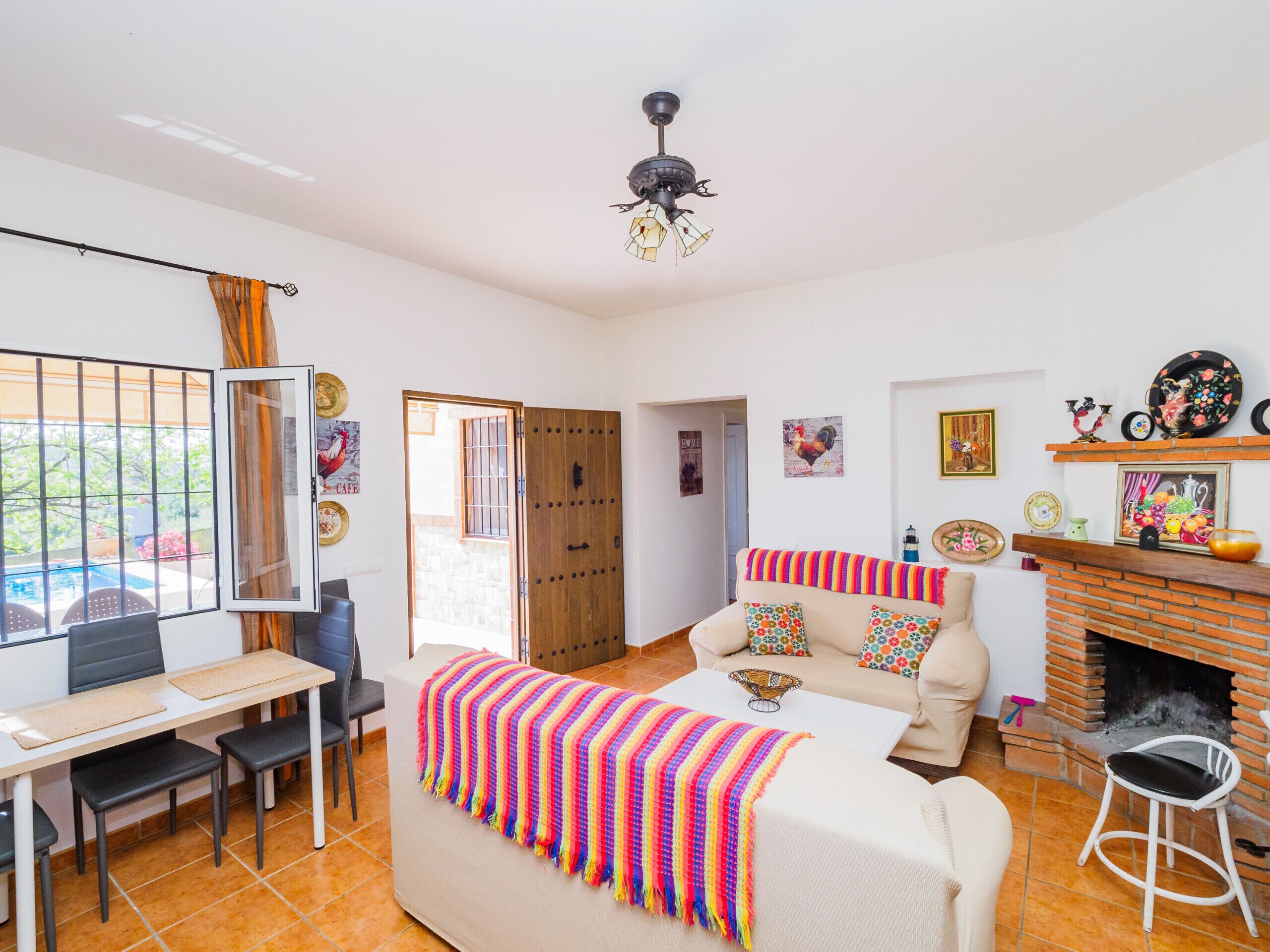 Cubo's Finca River Retreat High Privacy / Wifi Gratis / Piscina Privada / Privacidad - Coín