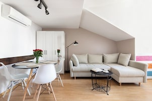 Apartamento, 2 casas de banho | Ferro/tábua de engomar, berços/camas para crianças grátis, Wi-fi grátis 