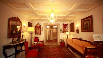 Entrada (vista interna)