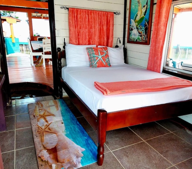 Welcome To Bird Island! - Placencia