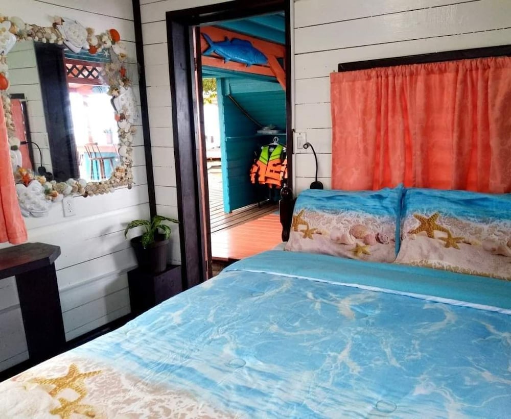 Bird Island - A Unique Private Island Experience. - Placencia