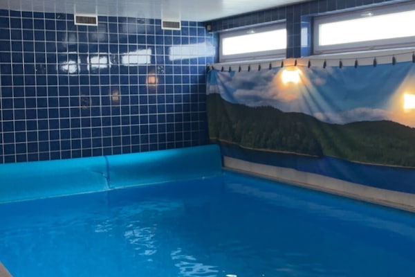 Piscina estreita