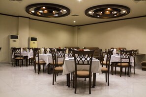 Pequeno-almoço takeaway diário incluído