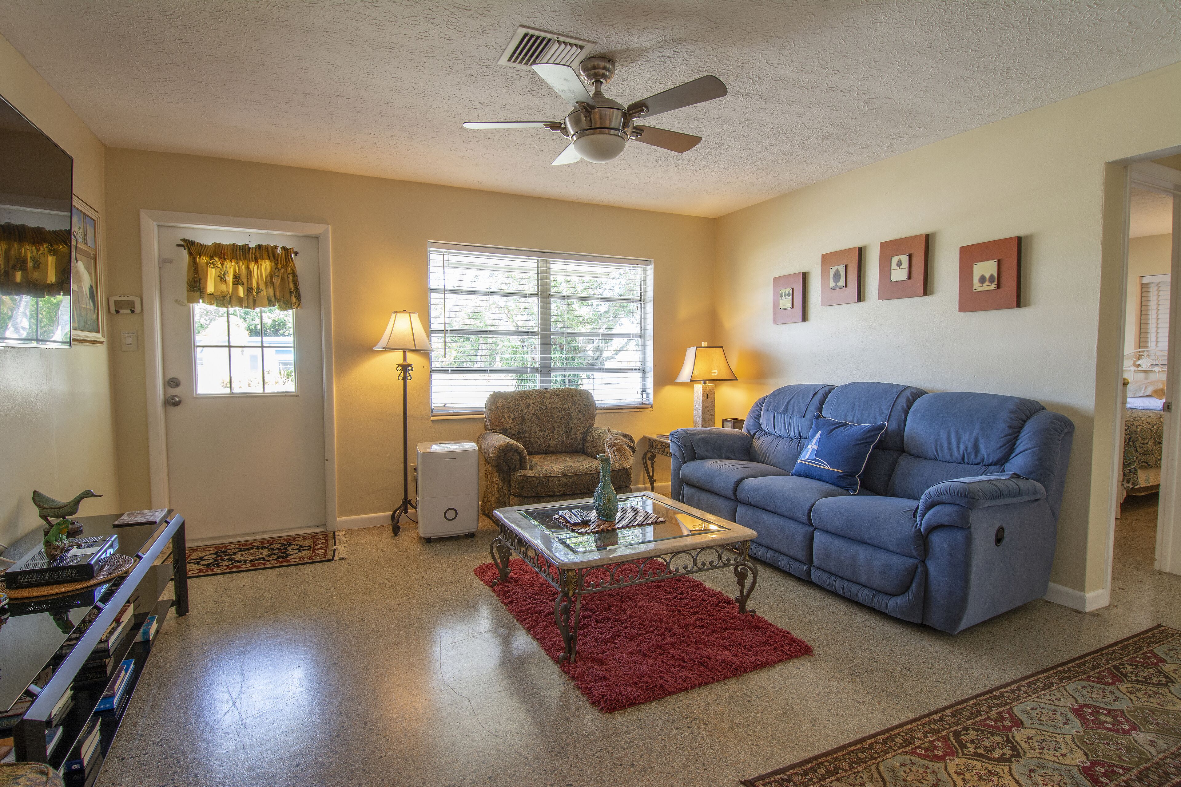 Beautiful Little Two Bedroom Cottage In Scenic Jensen Beach. - Stuart, FL