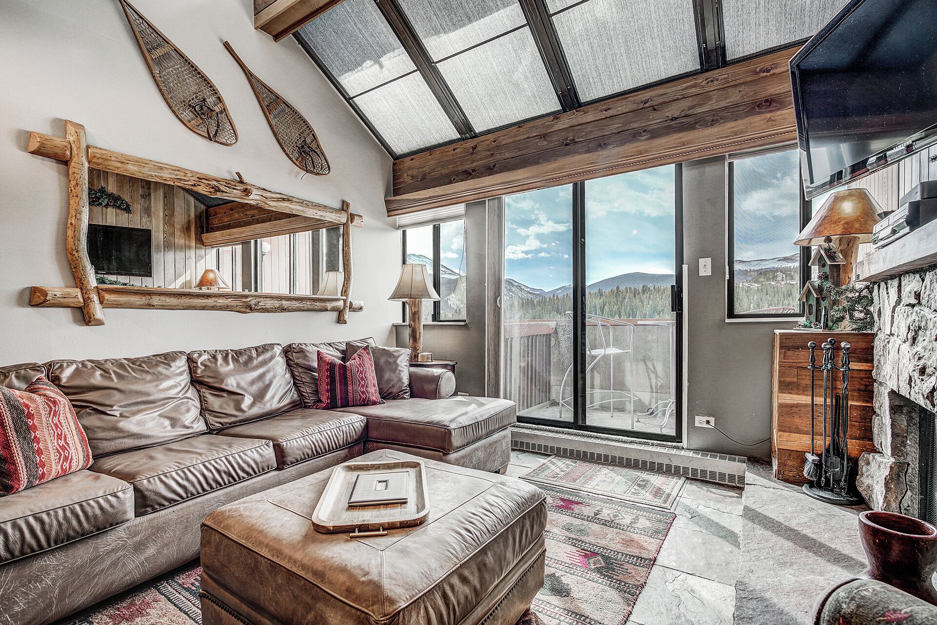 Gorgeous Ski Mountain Views 2 Bedroom, 2 Bath - Ski In Out Condo At Beaver Run - Breckenridge, CO