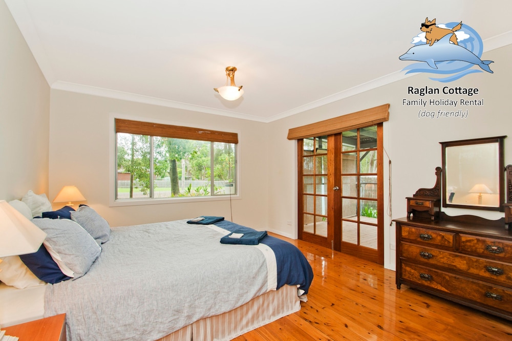 So Relaxing!!! - Bay Waterfront, Huge Deck - Kids, Pets, Wifi, Weekly Discount - South Coast