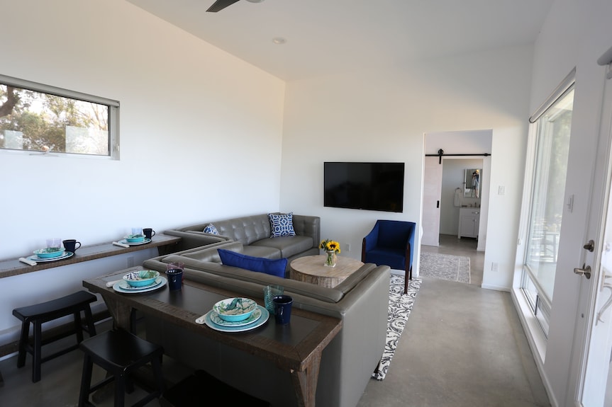 Malibu Getaway-relaxation Destination-ocean View-beaches, Hiking, Shops, Dining - Malibu, CA