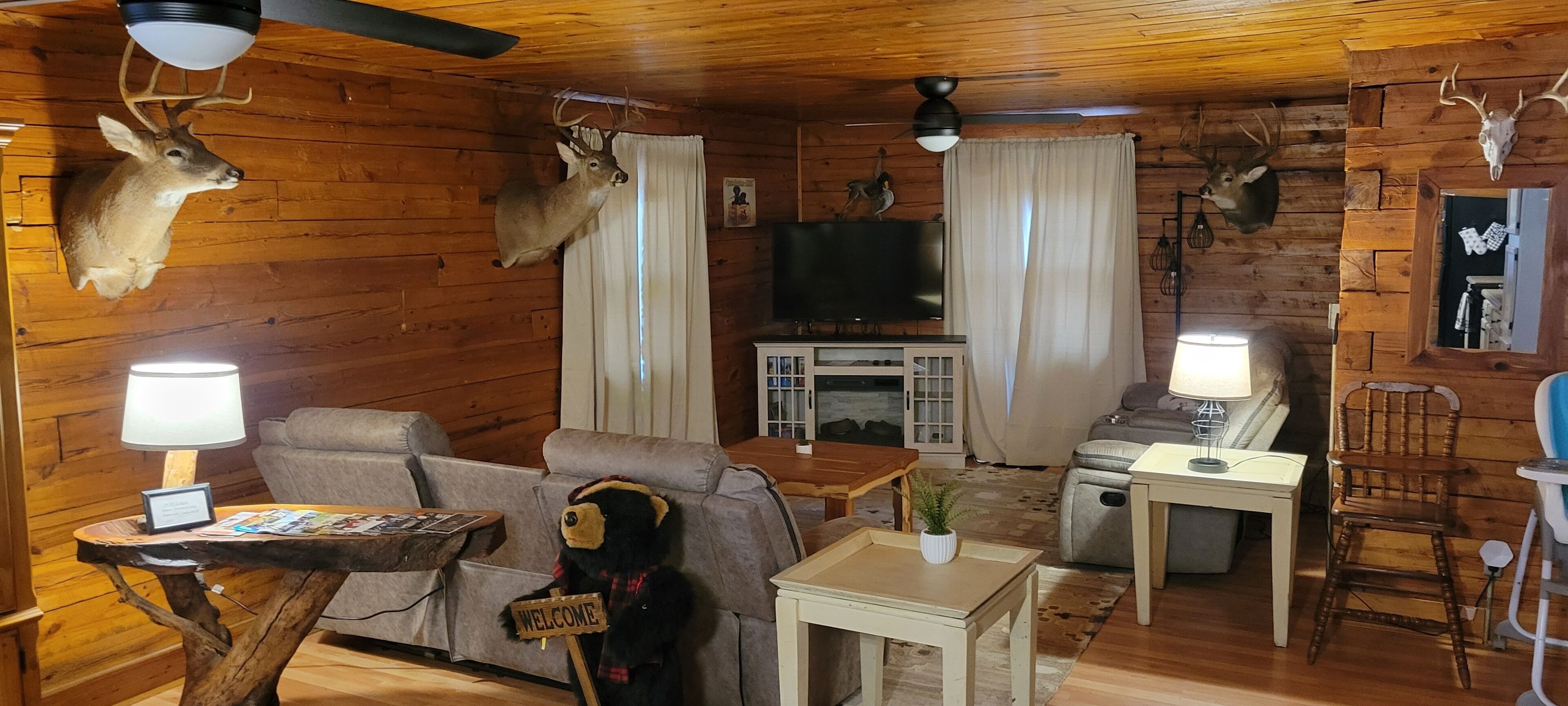 Newly Renovated Cabin Close To Downtown Chattanooga - Chattanooga, TN