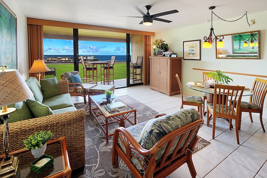 Vues Incroyables Sur Ce 2 Chambres / 2. Condo 5 Bains - Kauai, HI