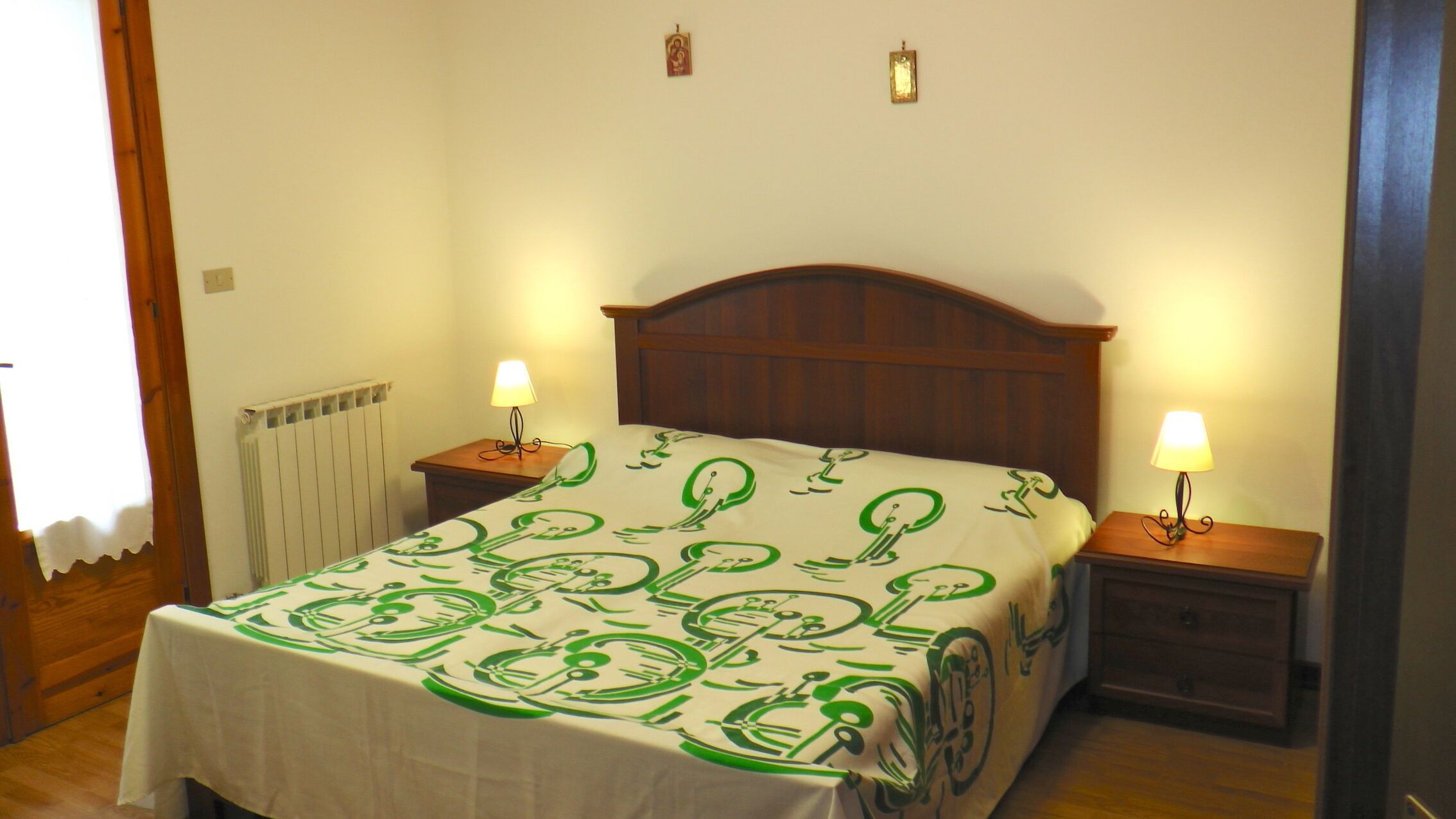 Geräumiges Apartment Mit üBerdachtem Parkplatz, 100 M Vom Strand Entfernt - Grado