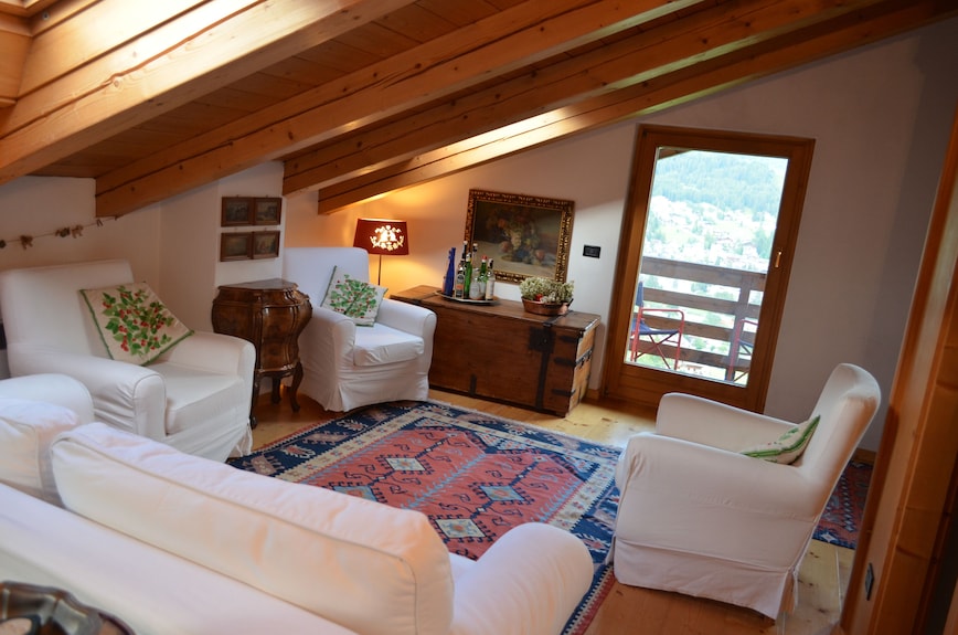 Vue D'ensemble De Grenier 5 Minutes Du Centre De Cortina - Cortina d'Ampezzo