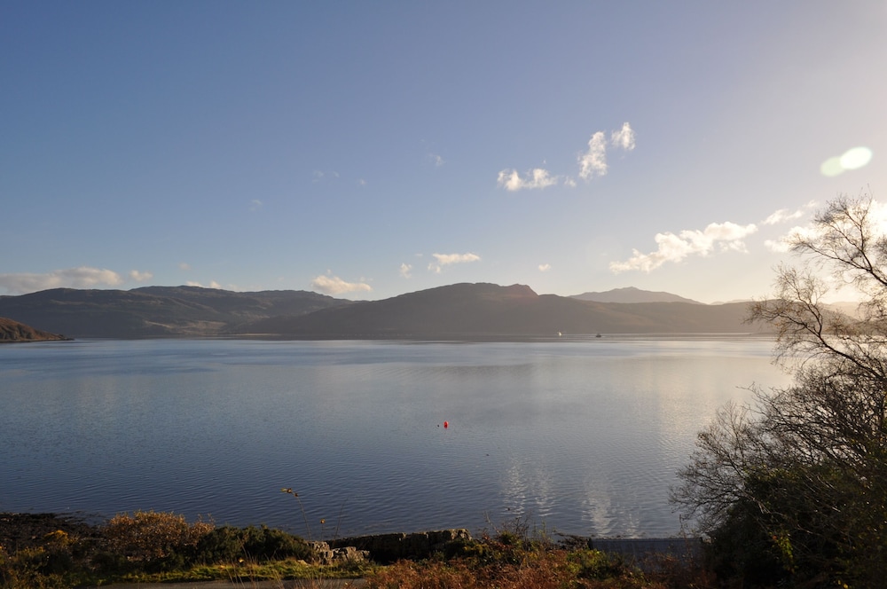 Exceptional House In Superb Location In Nts Conservation Area, Stunning Sea View - Kyle of Lochalsh