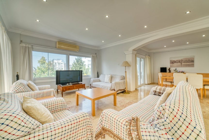 Spacious 3-bedroom Apt., Center Of Kyrenia, Sleeps 6, 5-star Satisfaction Rates - Northern Cyprus