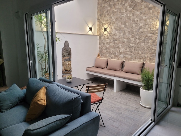 Amplia Casa En La Azotea De 2/3/4 Dormitorios Con Jacuzzi En El Centro De Nerja - Nerja