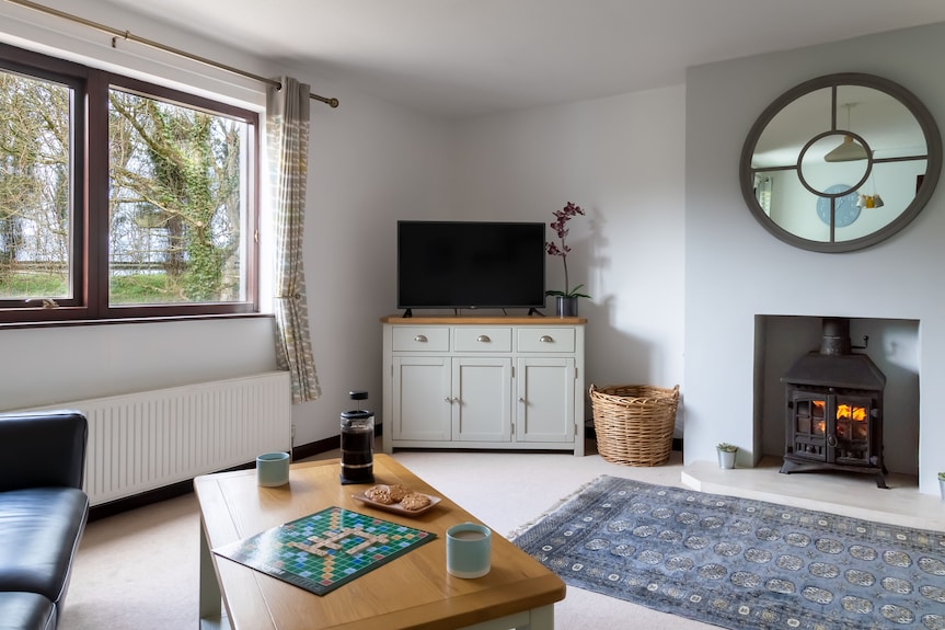 Bungalow Moderne Et Spacieux De 3 Chambres, à Proximité Des Plages Et Du Sentier Côtier - Devon