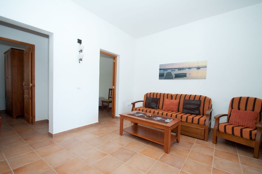 Tranquila Casa Situada En El Punto Mas Alto De Formentera - Formentera