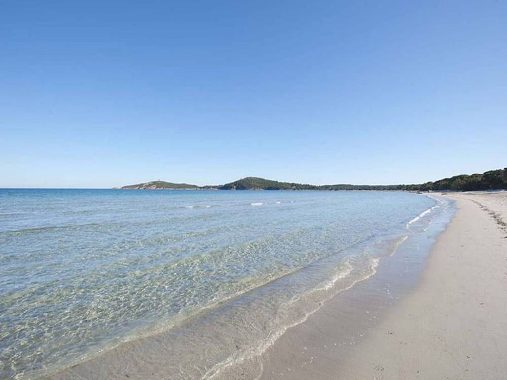 Air-conditioned Chalet U Caseddu, 300m From The Beach, With Terrace And Garden. - Corsica