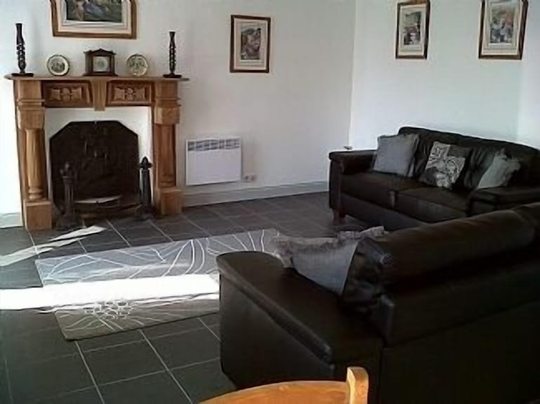 Luxe Gite In Het Historische Centrum Van Josselin Met Uitzicht Op Indrukwekkend Middeleeuws Kasteel - Josselin